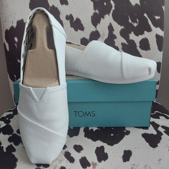 Toms | Shoes | Nib White Recycled Cotton Canvas Toms Size 85 | Poshmark